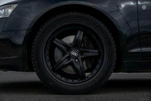 Melns Audi A6 2006 Kauņa, ar dzinēja tilpumu 2.97 L un nobraukumu 368 tūkst. km par 4600 €, foto 12 vietnē AUTOMOTO.COM.LV