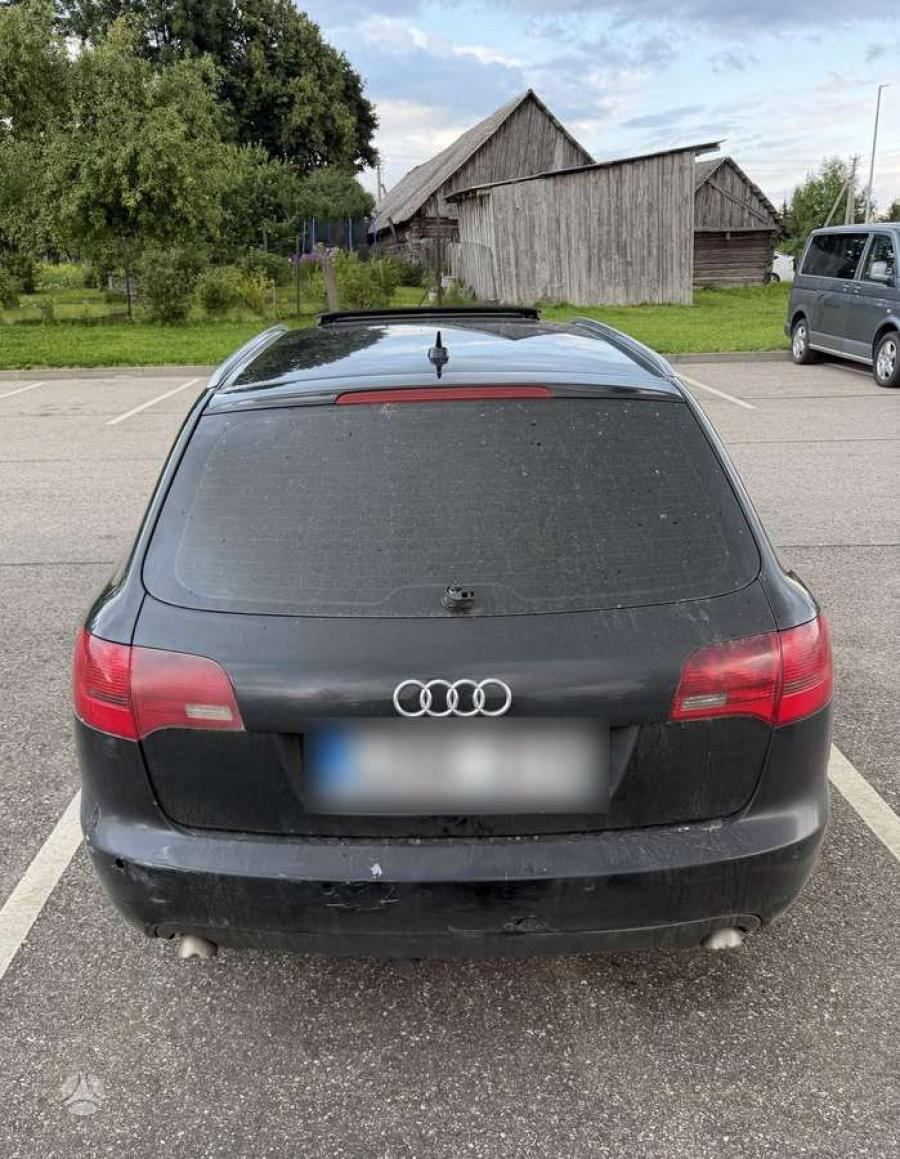 Melns Audi A6 2006 Viļņa, ar dzinēja tilpumu 2.70 L un nobraukumu 360 tūkst. km par 2400 €, foto 7 vietnē AUTOMOTO.COM.LV