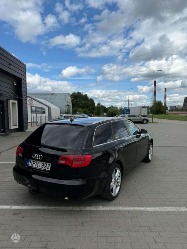 Melns Audi A6 2006 Kauņa, ar dzinēja tilpumu 2.70 L un nobraukumu 414 tūkst. km par 2100 €, foto 5 vietnē AUTOMOTO.COM.LV