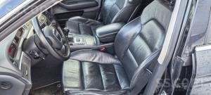 Black Audi A6 2006 in Riga, with an engine capacity of 2.00 L and mileage of 449 thousand km for 1750 €, photo 10 on AUTOMOTO.COM.LV