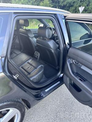 Black Audi A6 2006 in Kuldiga, with an engine capacity of 3.00 L and mileage of 284 thousand km for 3500 €, photo 12 on AUTOMOTO.COM.LV