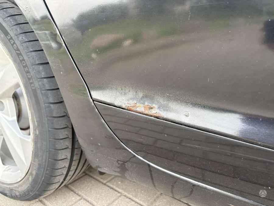 Melns Audi A6 2006 Kauņa, ar dzinēja tilpumu 1.97 L un nobraukumu 364 tūkst. km par 2500 €, foto 16 vietnē AUTOMOTO.COM.LV
