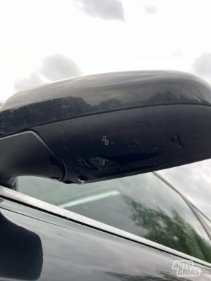 Black Audi A6 2006 in Siauliai, with an engine capacity of 3.00 L and mileage of 378 thousand km for 2699 €, photo 7 on AUTOMOTO.COM.LV
