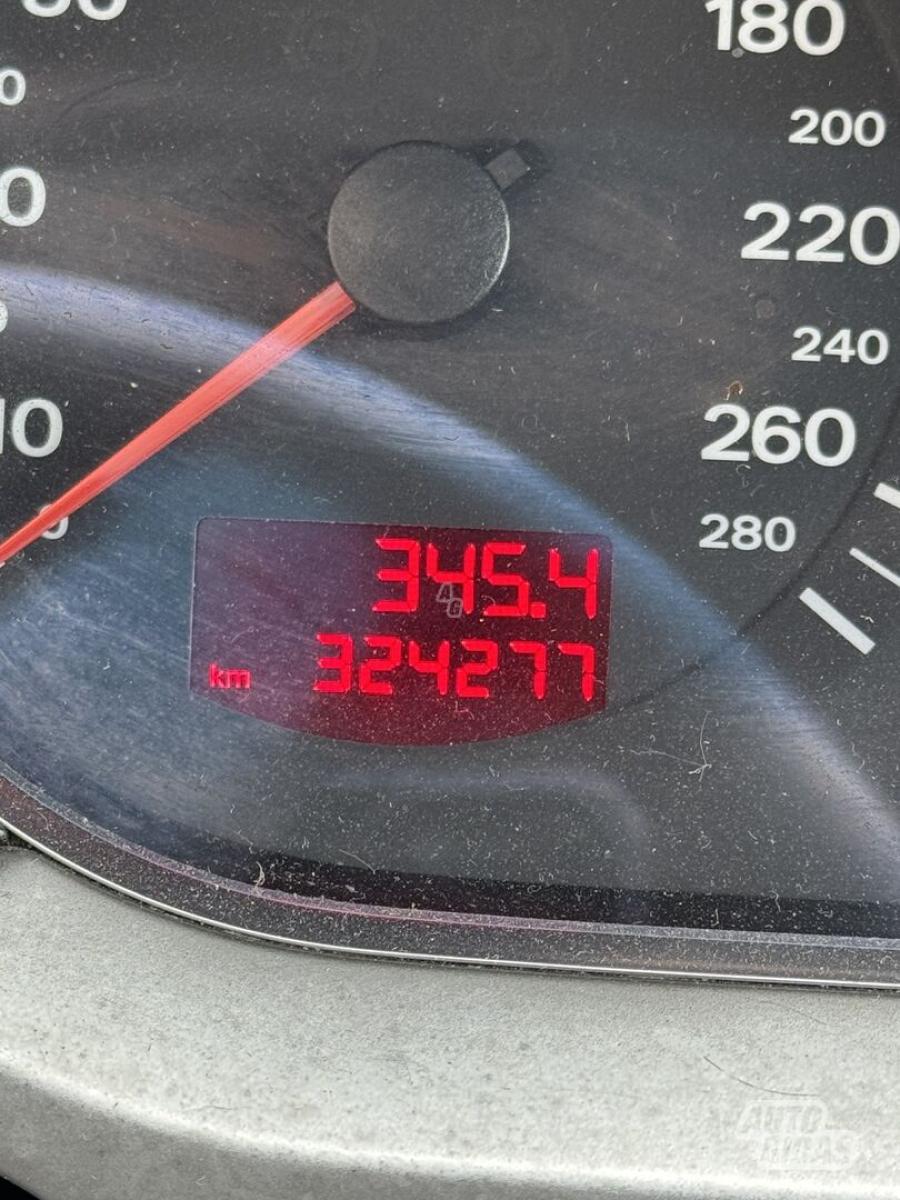 Melns Audi A6 2006 Plungė, ar dzinēja tilpumu 2.70 L un nobraukumu 325 tūkst. km par 2400 €, foto 10 vietnē AUTOMOTO.COM.LV