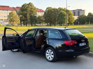 Черный Ауди А6 2006 в Каунас, объемом двигателя 2.70 л и пробегом 398 тыс. км за 3000 €, фото 3 на AUTOMOTO.COM.LV