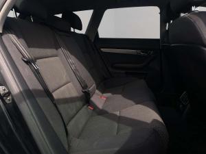 Black Audi A6 2006 in Vilnius, with an engine capacity of 2.00 L and mileage of 418 thousand km for 1999 €, photo 10 on AUTOMOTO.COM.LV