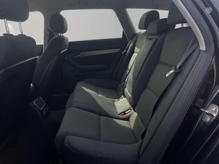Black Audi A6 2006 in Vilnius, with an engine capacity of 2.00 L and mileage of 418 thousand km for 1999 €, photo 12 on AUTOMOTO.COM.LV