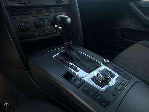 Black Audi A6 2006 in Vilnius, with an engine capacity of 2.00 L and mileage of 418 thousand km for 1999 €, photo 17 on AUTOMOTO.COM.LV