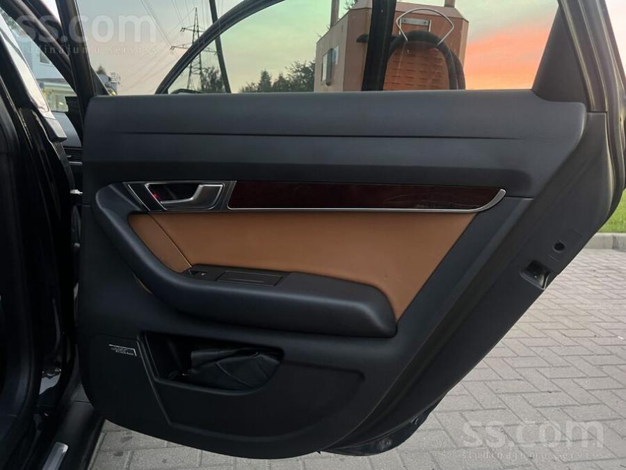Black Audi A6 2006 in Riga, with an engine capacity of 3.00 L and mileage of 365 thousand km for 4000 €, photo 14 on AUTOMOTO.COM.LV