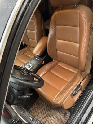Black Audi A6 2006 in Jelgava, with an engine capacity of 2.70 L and mileage of 337 thousand km for 2390 €, photo 5 on AUTOMOTO.COM.LV