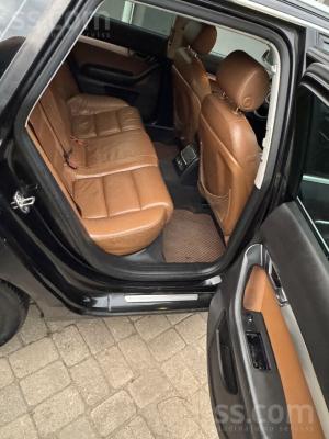 Black Audi A6 2006 in Jelgava, with an engine capacity of 2.70 L and mileage of 337 thousand km for 2390 €, photo 9 on AUTOMOTO.COM.LV