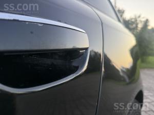 Black Audi A6 2006 in Riga, with an engine capacity of 3.00 L and mileage of 357 thousand km for 3450 €, photo 19 on AUTOMOTO.COM.LV