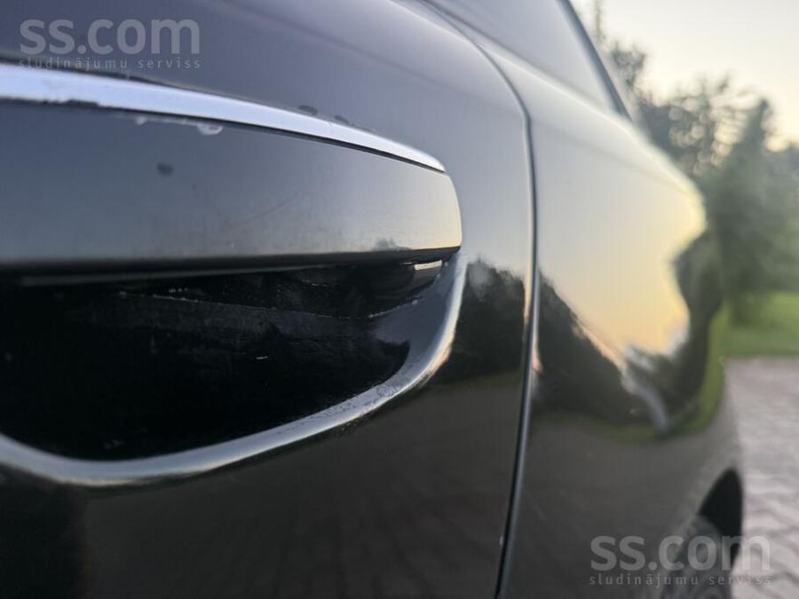 Black Audi A6 2006 in Riga, with an engine capacity of 3.00 L and mileage of 357 thousand km for 3450 €, photo 19 on AUTOMOTO.COM.LV