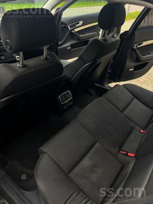 Black Audi A6 2006 in Riga, with an engine capacity of 2.70 L and mileage of 424 thousand km for 1899 €, photo 9 on AUTOMOTO.COM.LV