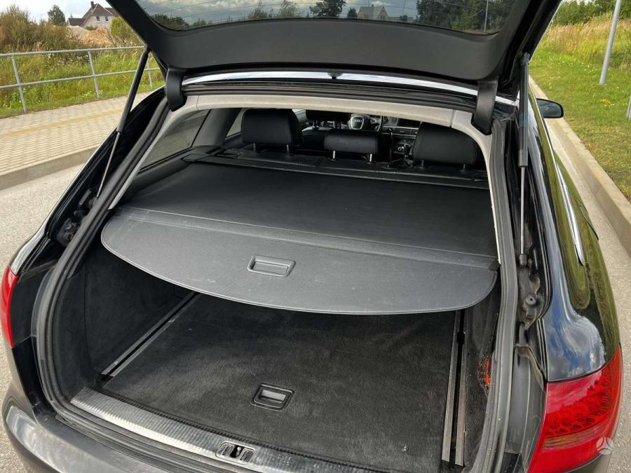 Black Audi A6 2006 in Ukmerge, with an engine capacity of 2.70 L and mileage of 293 thousand km for 2550 €, photo 24 on AUTOMOTO.COM.LV