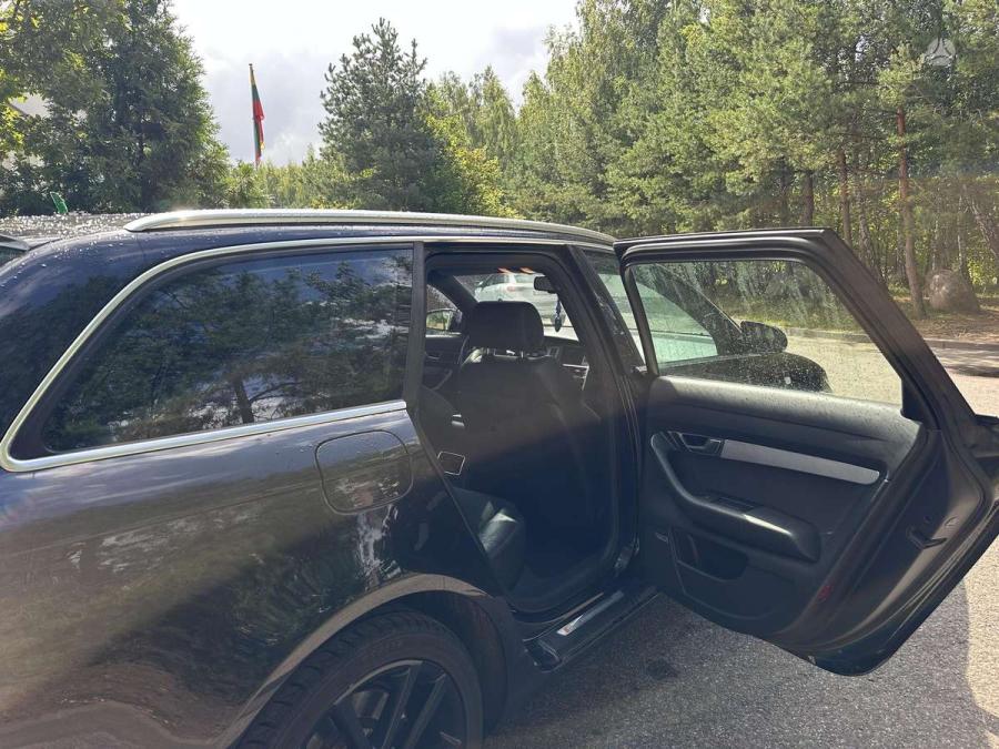 Black Audi A6 2006 in Vilnius, with an engine capacity of 2.70 L and mileage of 350 thousand km for 2499 €, photo 19 on AUTOMOTO.COM.LV