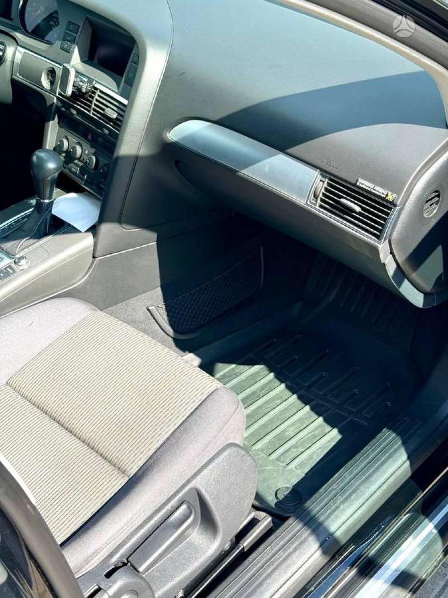 Black Audi A6 2006 in Kaunas, with an engine capacity of 1.98 L and mileage of 303 thousand km for 1300 €, photo 9 on AUTOMOTO.COM.LV