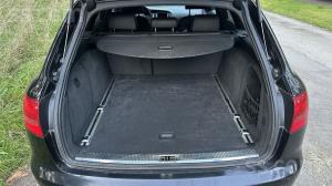 Melns Audi A6 2006 Rīga, ar dzinēja tilpumu 2.70 L un nobraukumu 330 tūkst. km par 3250 €, foto 17 vietnē AUTOMOTO.COM.LV