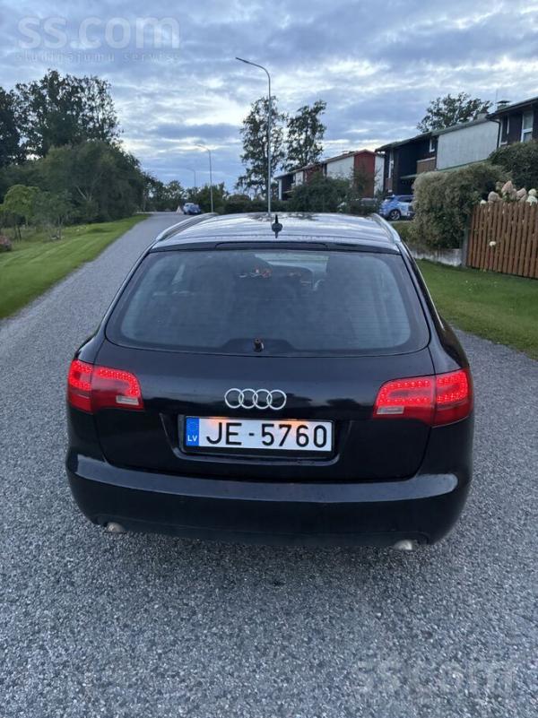 Audi A6 2006 in Valmiera on AUTOMOTO.COM.LV Black Audi A6 2006 in Valmiera, with an engine capacity of 2.70 L and mileage of 389 thousand km for 1700 €, photo 9 on AUTOMOTO.COM.LV