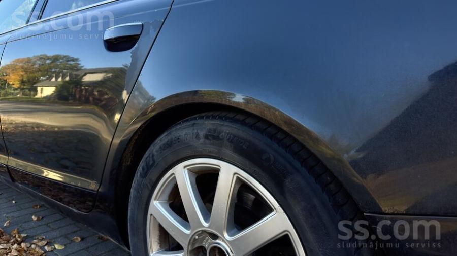 Melns Audi A6 2006 Rīga, ar dzinēja tilpumu 2.70 L un nobraukumu 340 tūkst. km par 2300 €, foto 16 vietnē AUTOMOTO.COM.LV