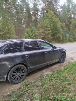 Melns Audi A6 2006 Rīga, ar dzinēja tilpumu 2.70 L un nobraukumu 330 tūkst. km par 2000 €, foto 5 vietnē AUTOMOTO.COM.LV
