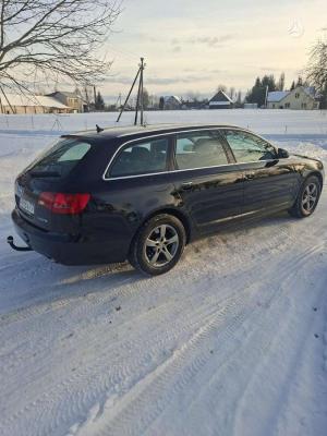 Black Audi A6 2007 in Sirvintos, with an engine capacity of 1.97 L and mileage of 222 thousand km for 4200 €, photo 3 on AUTOMOTO.COM.LV