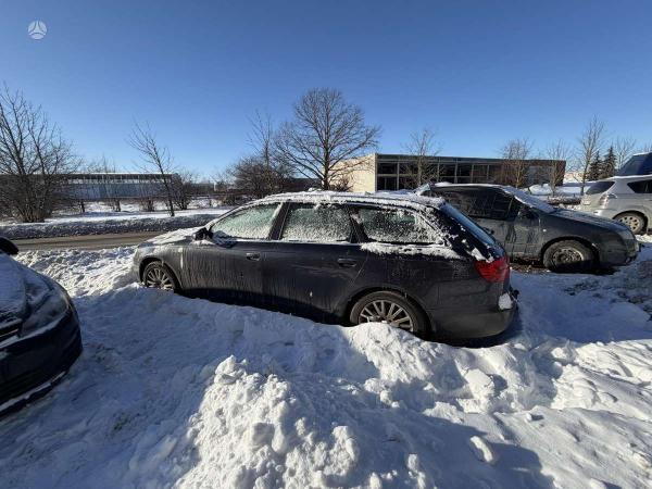 Black Audi A6 2007 in Ukmerge, with an engine capacity of 1.98 L and mileage of 315 thousand km for 1299 €, photo 8 on AUTOMOTO.COM.LV