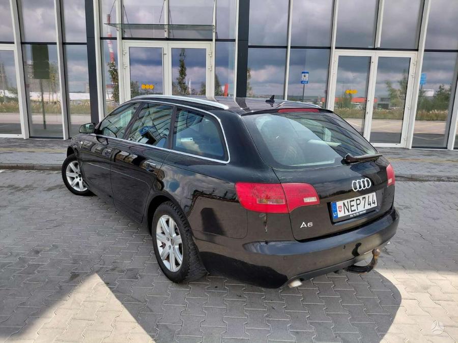 Melns Audi A6 2007 Viļņa, ar dzinēja tilpumu 2.70 L un nobraukumu 313 tūkst. km par 3600 €, foto 4 vietnē AUTOMOTO.COM.LV
