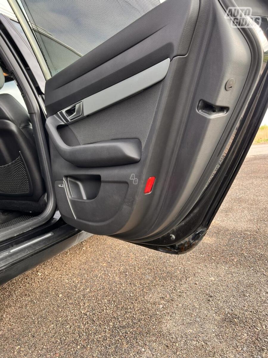 Black Audi A6 2007 in Kaunas, with an engine capacity of 3.00 L and mileage of 332 thousand km for 3900 €, photo 17 on AUTOMOTO.COM.LV
