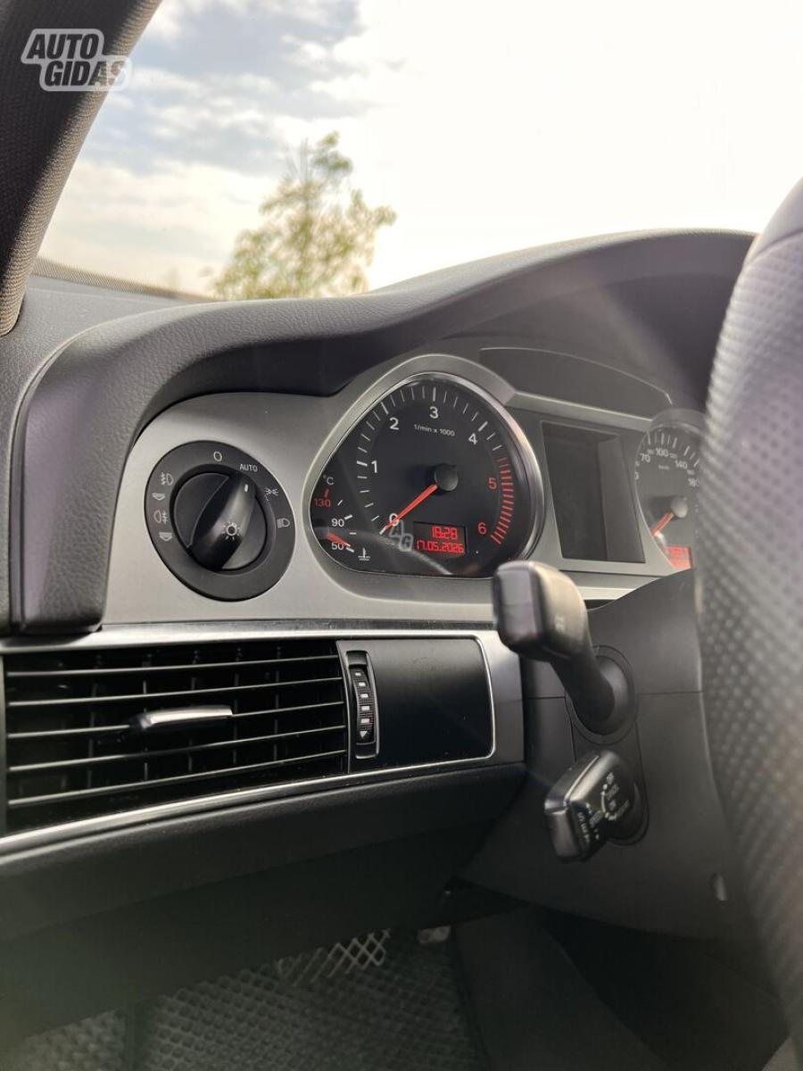Black Audi A6 2007 in Kaunas, with an engine capacity of 3.00 L and mileage of 332 thousand km for 3900 €, photo 30 on AUTOMOTO.COM.LV