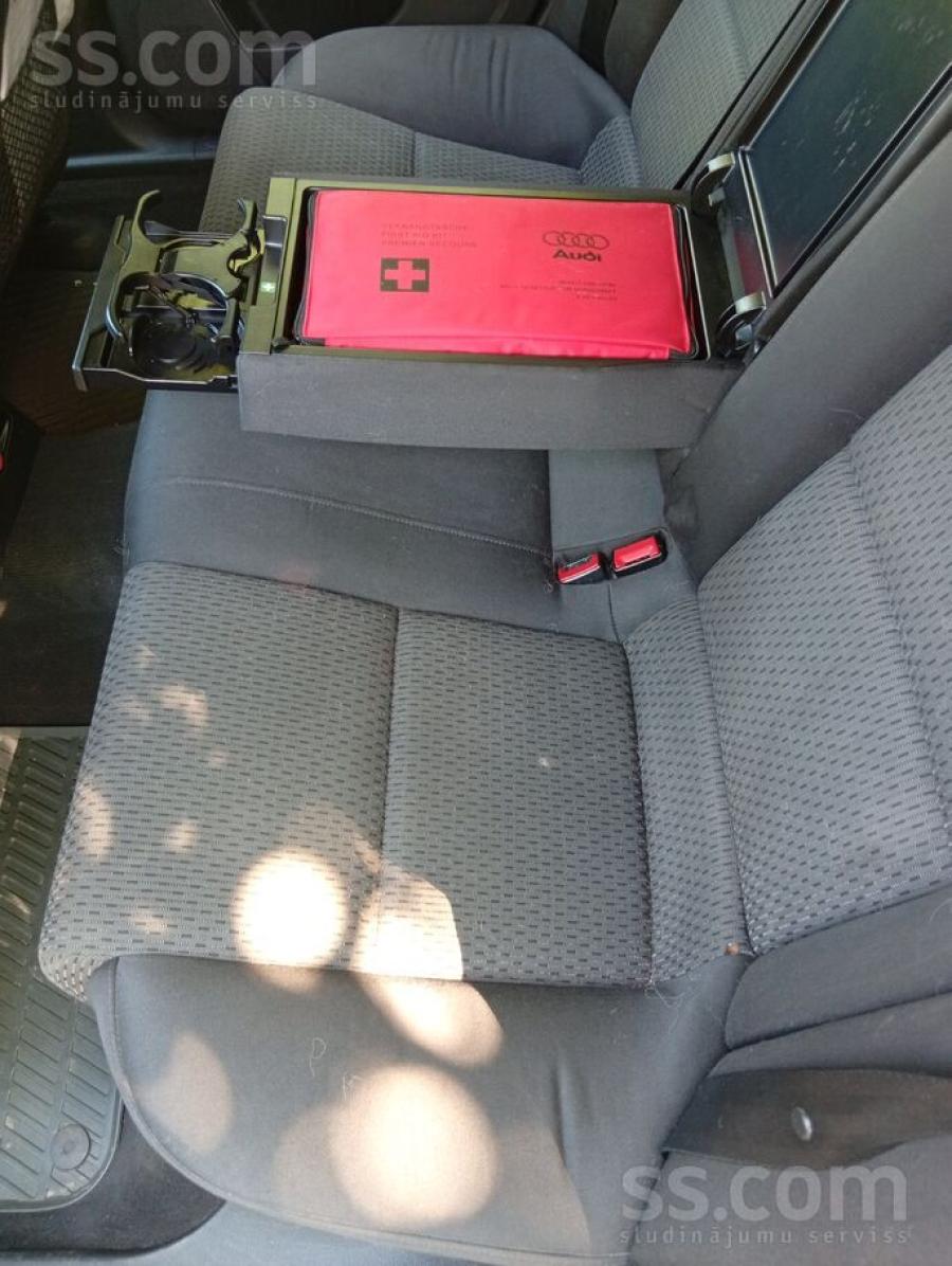 Black Audi A6 2007 in Jekabpils, with an engine capacity of 2.00 L and mileage of 386 thousand km for 3100 €, photo 9 on AUTOMOTO.COM.LV