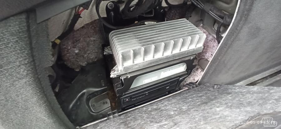 Melns Audi A6 2007 Širvintos, ar dzinēja tilpumu 2.00 L un nobraukumu 211 tūkst. km par 3600 €, foto 28 vietnē AUTOMOTO.COM.LV