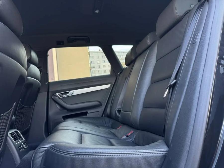Melns Audi A6 2007 Rīga, ar dzinēja tilpumu 3.00 L un nobraukumu 294 tūkst. km par 2990 €, foto 14 vietnē AUTOMOTO.COM.LV