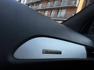 Melns Audi A6 2007 Rīga, ar dzinēja tilpumu 3.00 L un nobraukumu 294 tūkst. km par 2990 €, foto 20 vietnē AUTOMOTO.COM.LV