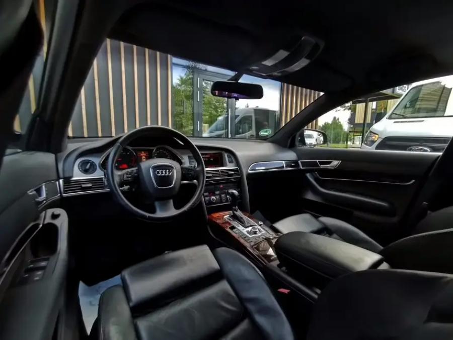 Black Audi A6 2007 in Riga, with an engine capacity of 3.00 L and mileage of 212 thousand km for 6100 €, photo 13 on AUTOMOTO.COM.LV