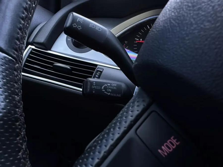 Black Audi A6 2007 in Riga, with an engine capacity of 3.00 L and mileage of 313 thousand km for 3990 €, photo 39 on AUTOMOTO.COM.LV