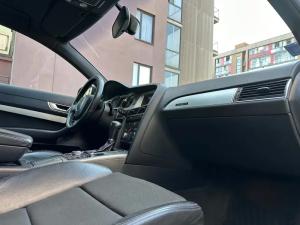 Black Audi A6 2007 in Riga, with an engine capacity of 3.00 L and mileage of 412 thousand km for 3690 €, photo 11 on AUTOMOTO.COM.LV