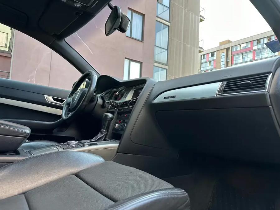 Black Audi A6 2007 in Riga, with an engine capacity of 3.00 L and mileage of 412 thousand km for 3690 €, photo 11 on AUTOMOTO.COM.LV