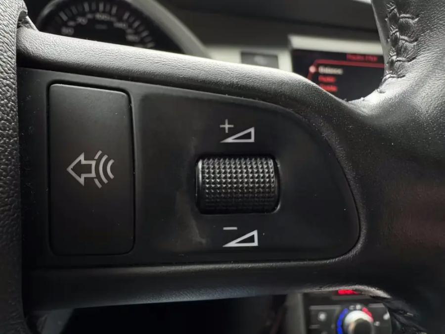 Black Audi A6 2007 in Riga, with an engine capacity of 3.00 L and mileage of 309 thousand km for 3990 €, photo 30 on AUTOMOTO.COM.LV