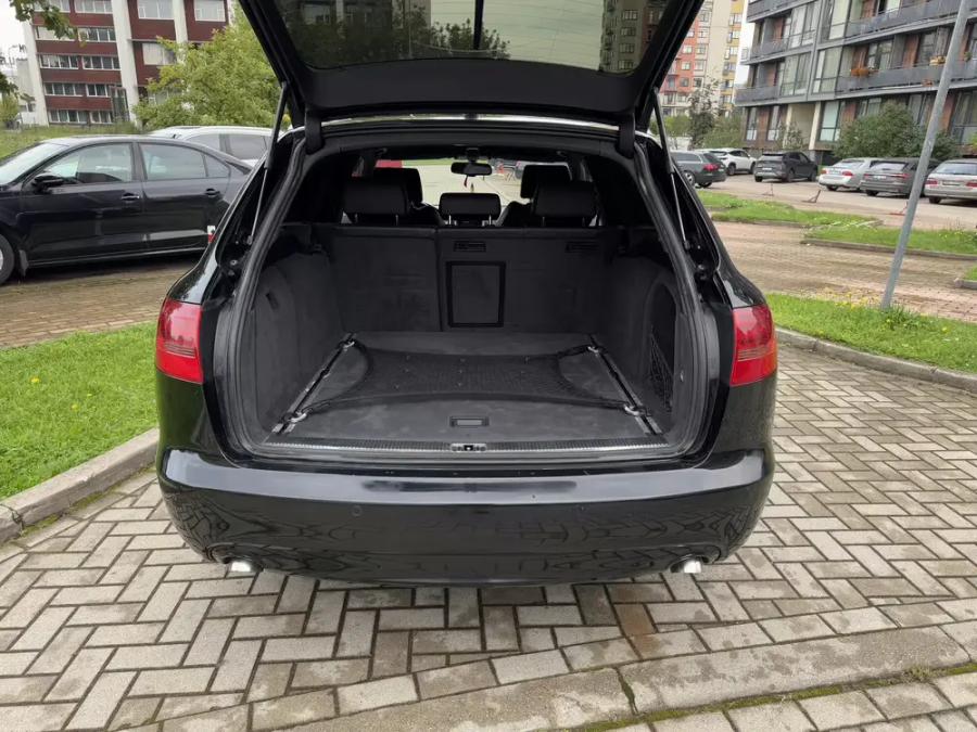 Black Audi A6 2007 in Riga, with an engine capacity of 3.00 L and mileage of 326 thousand km for 3190 €, photo 11 on AUTOMOTO.COM.LV