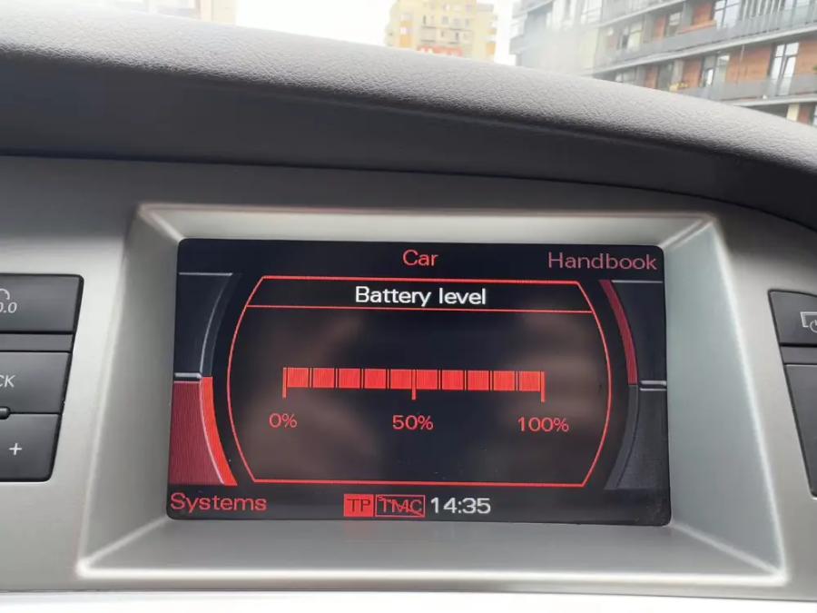 Black Audi A6 2007 in Riga, with an engine capacity of 3.00 L and mileage of 326 thousand km for 3190 €, photo 34 on AUTOMOTO.COM.LV