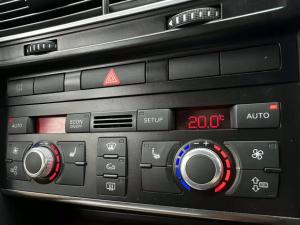 Черный Ауди А6 2007 в Рига, объемом двигателя 3.00 л и пробегом 322 тыс. км за 3990 €, фото 14 на AUTOMOTO.COM.LV