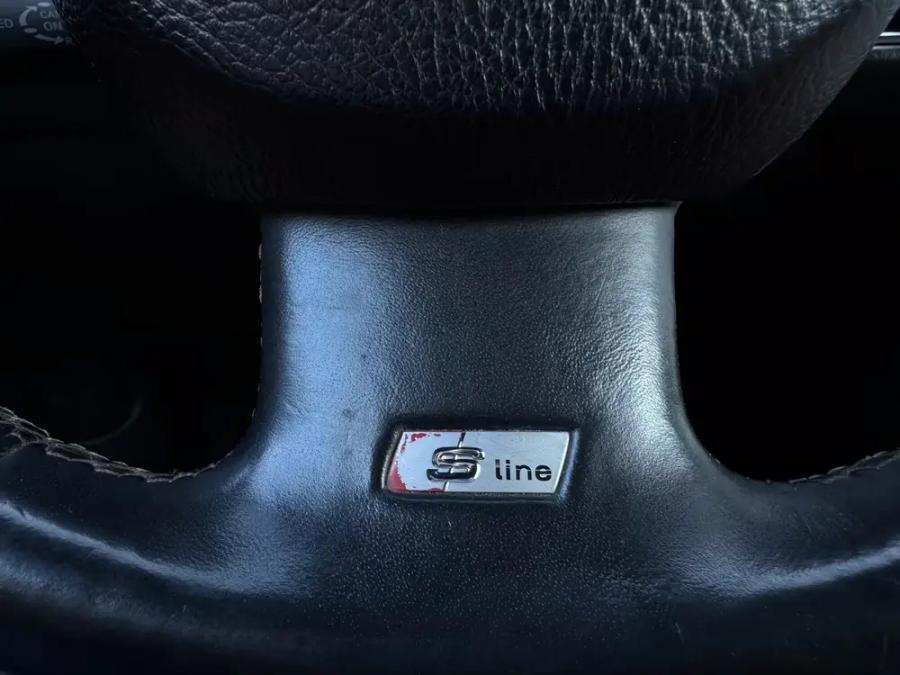 Black Audi A6 2007 in Riga, with an engine capacity of 3.00 L and mileage of 311 thousand km for 3790 €, photo 17 on AUTOMOTO.COM.LV