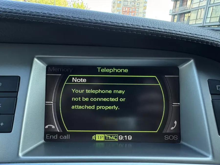 Black Audi A6 2007 in Riga, with an engine capacity of 3.00 L and mileage of 311 thousand km for 3790 €, photo 21 on AUTOMOTO.COM.LV