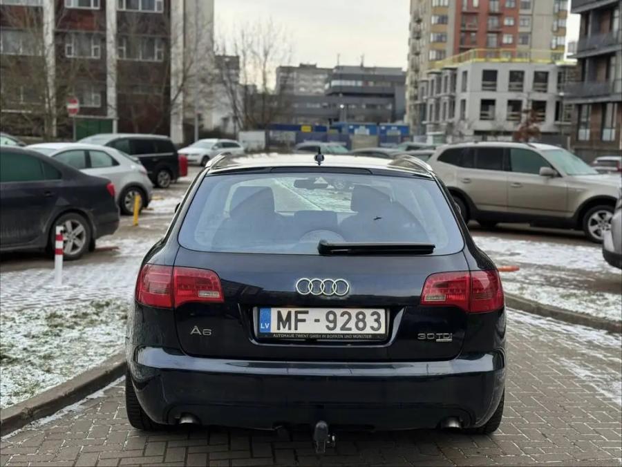 Black Audi A6 2007 in Riga, with an engine capacity of 3.00 L and mileage of 302 thousand km for 3990 €, photo 5 on AUTOMOTO.COM.LV