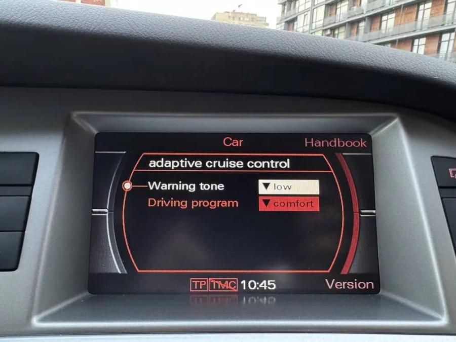 Black Audi A6 2007 in Riga, with an engine capacity of 3.00 L and mileage of 302 thousand km for 3990 €, photo 18 on AUTOMOTO.COM.LV