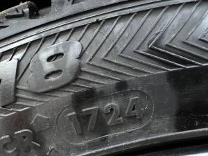 Black Audi A6 2007 in Riga, with an engine capacity of 3.00 L and mileage of 302 thousand km for 3990 €, photo 30 on AUTOMOTO.COM.LV