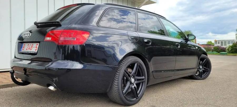 Black Audi A6 2007 in Riga, with an engine capacity of 3.00 L and mileage of 248 thousand km for 6900 €, photo 6 on AUTOMOTO.COM.LV