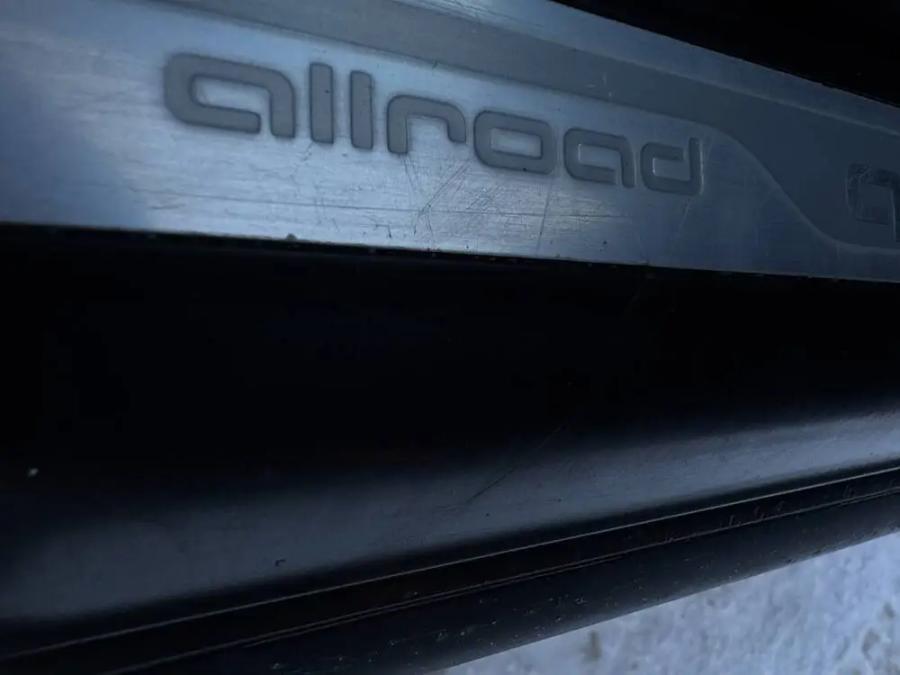 Black Audi A6 2007 in Riga, with an engine capacity of 3.00 L and mileage of 345 thousand km for 3990 €, photo 8 on AUTOMOTO.COM.LV