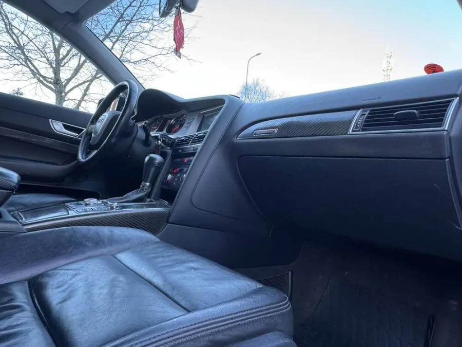 Black Audi A6 2007 in Riga, with an engine capacity of 3.00 L and mileage of 345 thousand km for 3990 €, photo 9 on AUTOMOTO.COM.LV